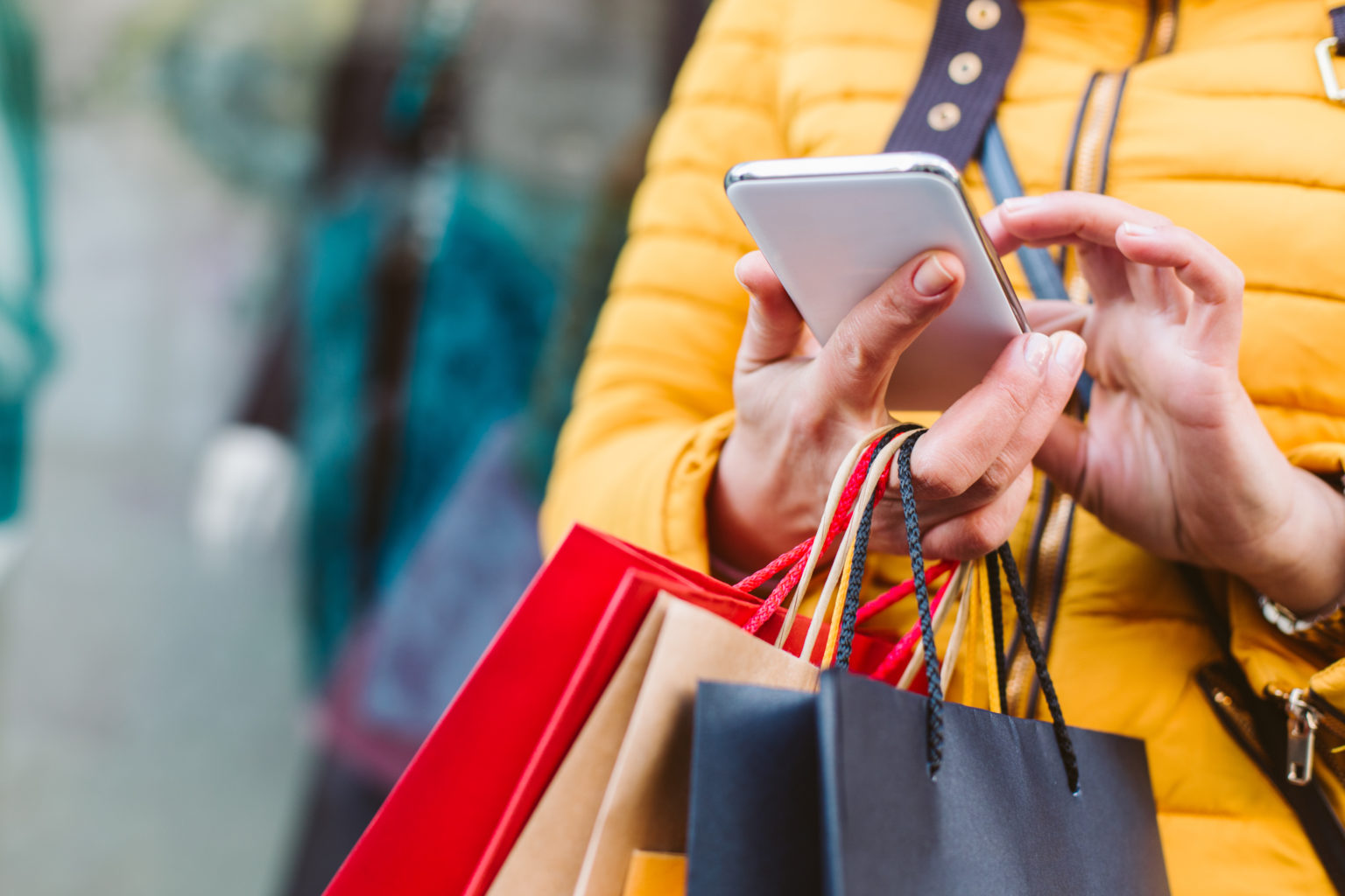 Marketer’s Guide to Q4 Seasonal Planning & Profitability